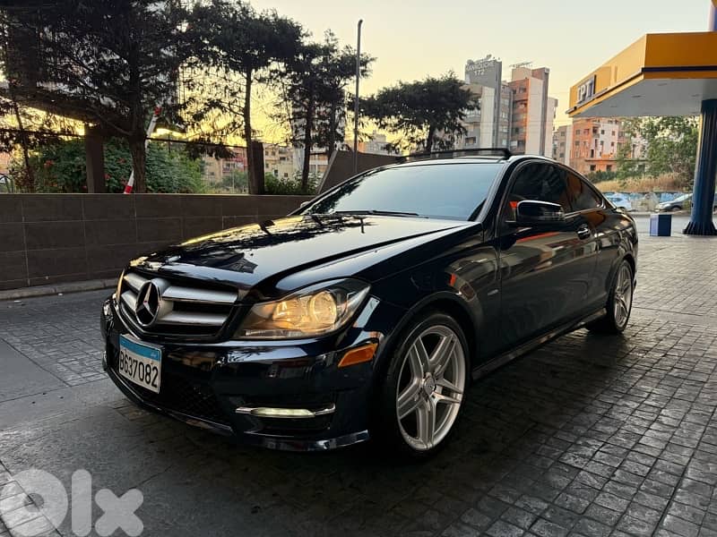 Mercedes C250 Coupe Model 2012 - Cars for Sale - 116427470