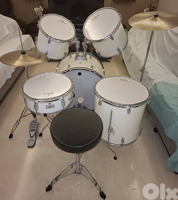 Rockstar 5-piece drum set - Musical Instruments - 116560055